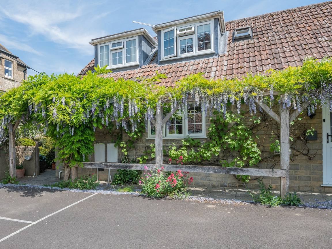 Apartment ∙ 2 Bedrooms ∙ 4 Guests - Shaftesbury