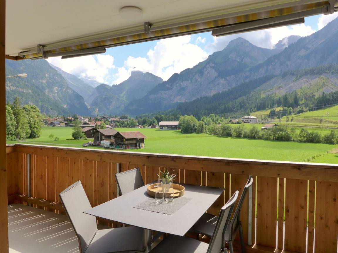 68 M² Apartment ∙ 2 Bedrooms ∙ 4 Guests - Kandersteg