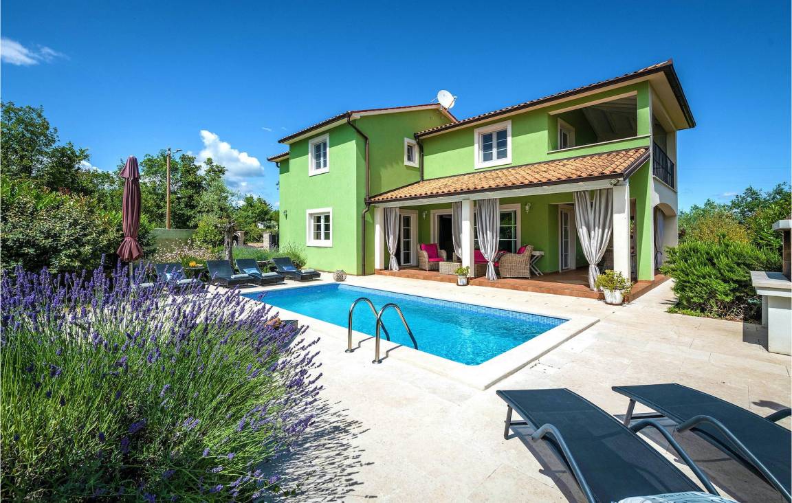 212 M² Maison De Vacances ∙ 3 Chambres ∙ 8 Personnes - Rakalj