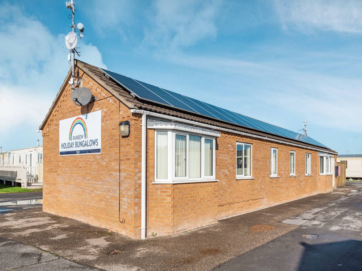 Cottage ∙ 2 Bedrooms ∙ 4 Guests - Anderby Creek