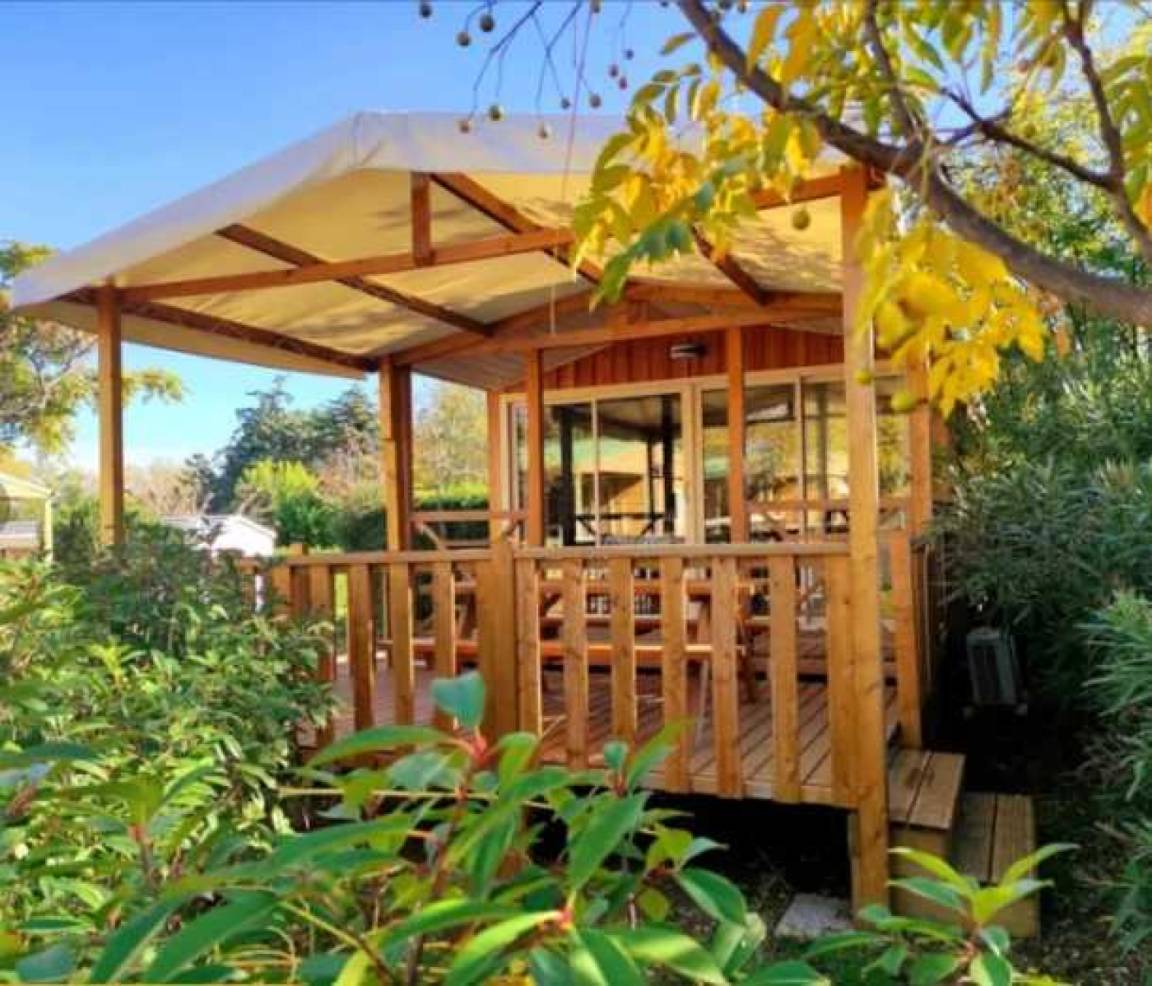 32 M² Camping ∙ 2 Chambres ∙ 4 Personnes - Vic-la-Gardiole