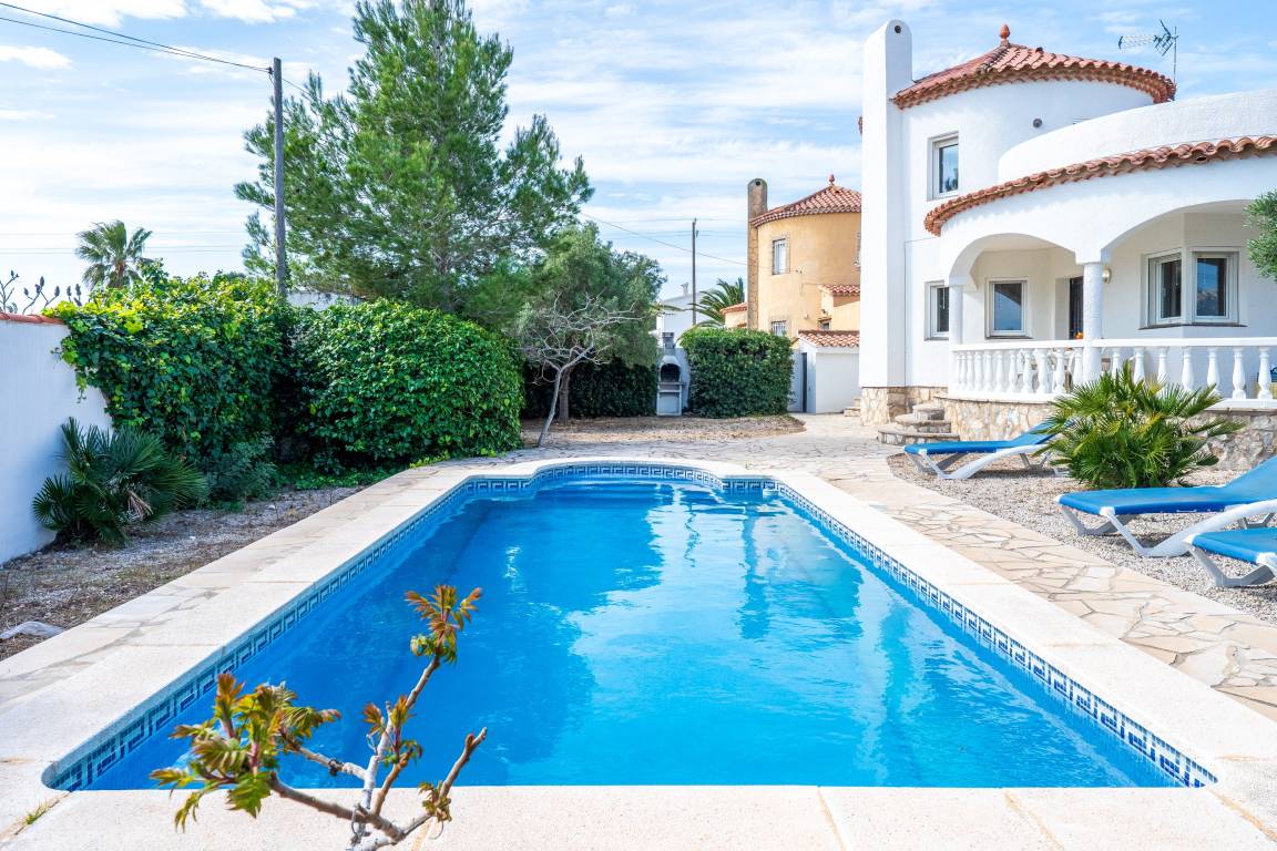 100 M² Villa ∙ 3 Slaapkamers ∙ 6 Gasten - L'Ametlla de Mar
