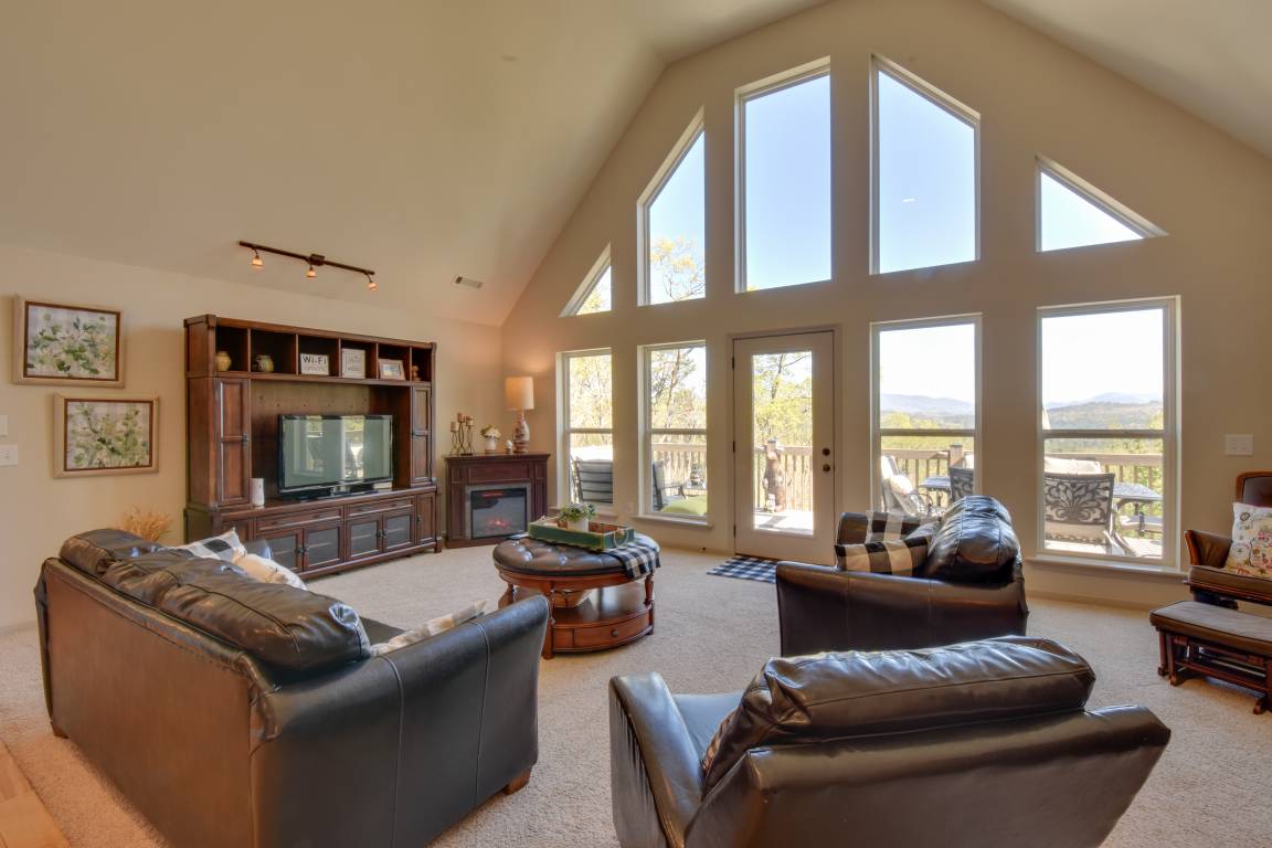 157 M² House ∙ 3 Bedrooms ∙ 7 Guests - Rabun Lake, Lakemont