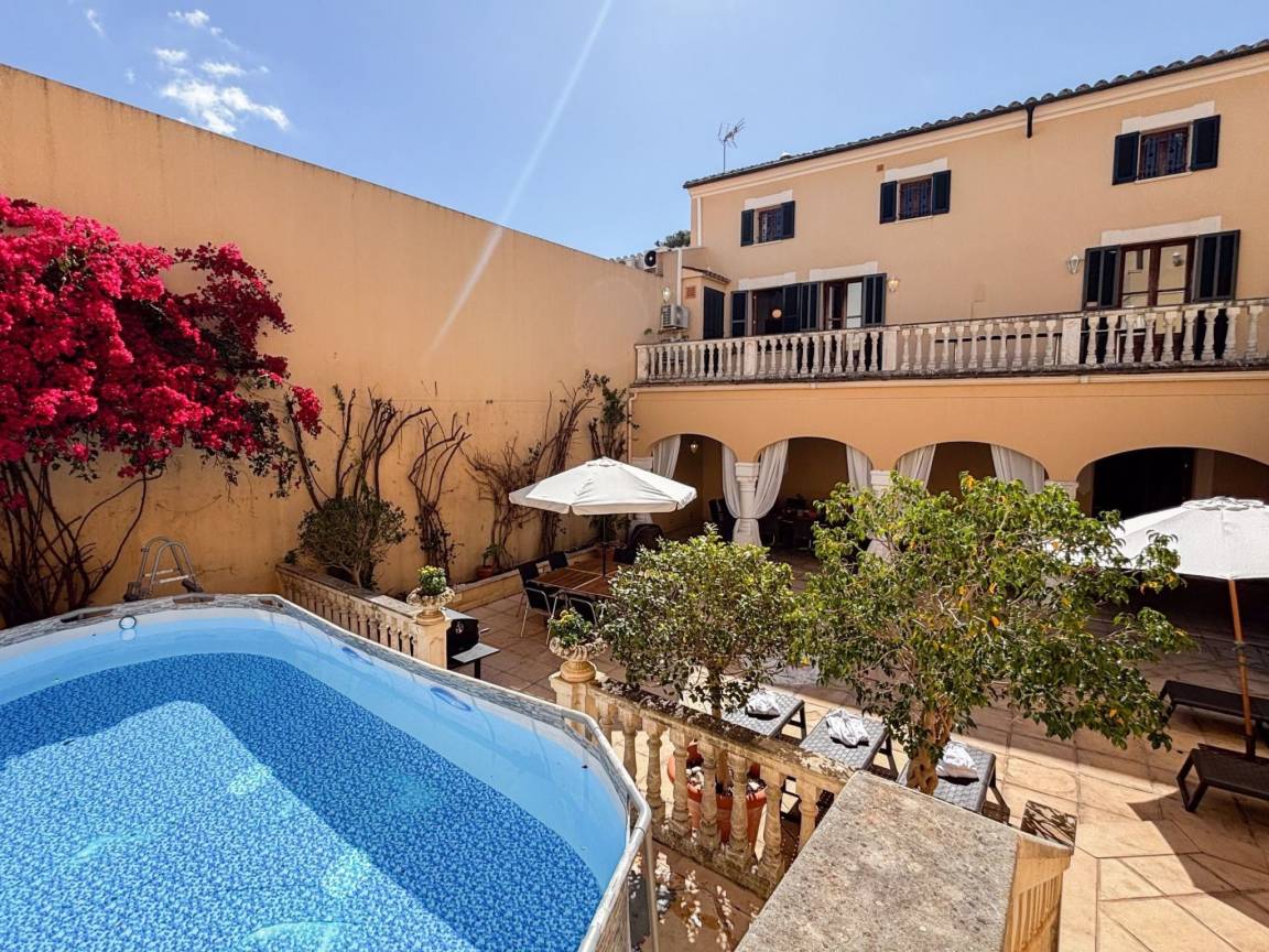 700 M² Casa ∙ 5 Habitaciones ∙ 10 Huéspedes - Alcudia