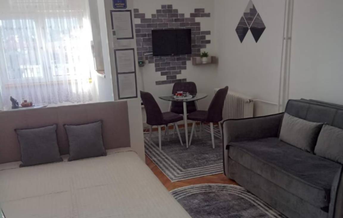 29 M² Studio Flat ∙ 1 Bedroom ∙ 4 Guests - Novi Pazar