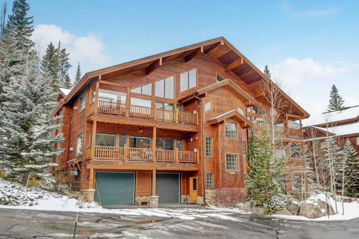 121 M² House ∙ 2 Bedrooms ∙ 8 Guests - Winter Park, CO