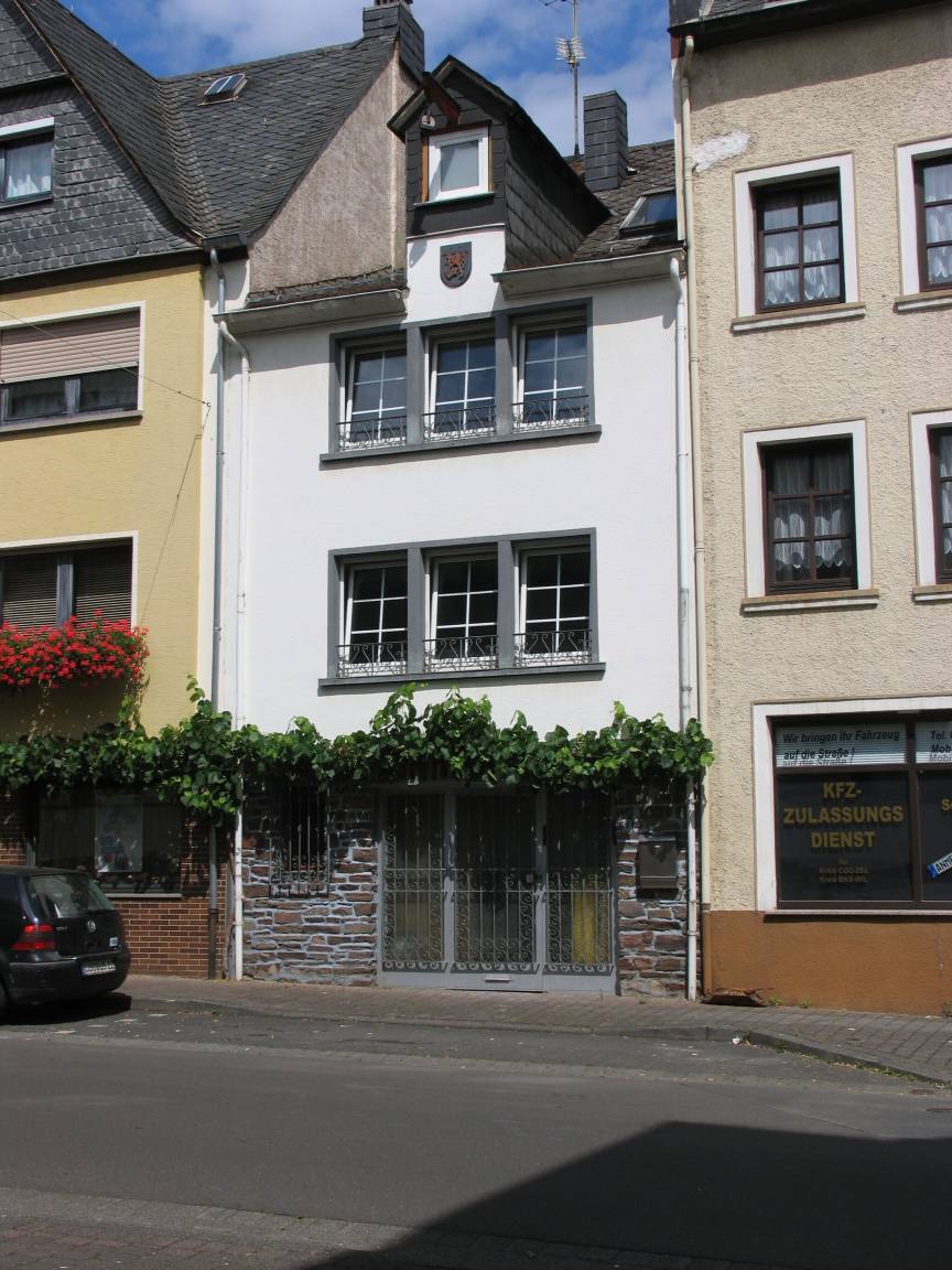100 M² Ferienhaus ∙ 3 Schlafzimmer ∙ 5 Gäste - Cochem
