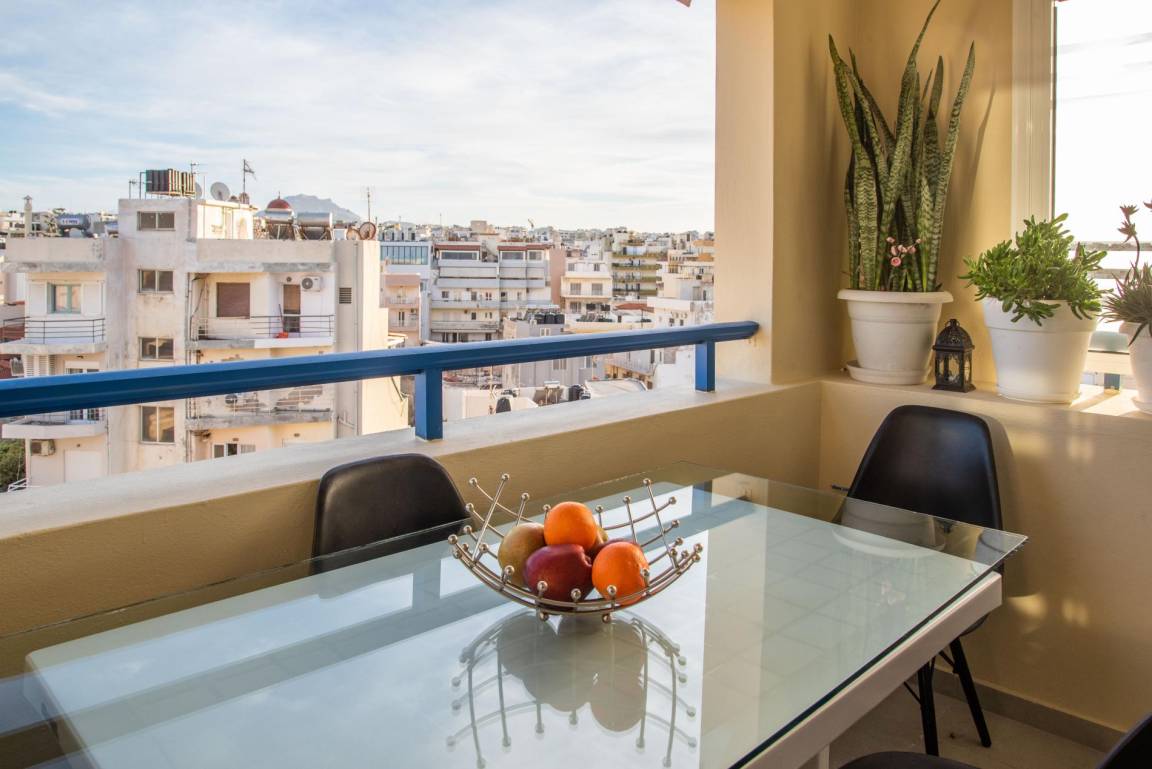 100 M² Ferienwohnung ∙ 2 Schlafzimmer ∙ 6 Gäste - Iraklion