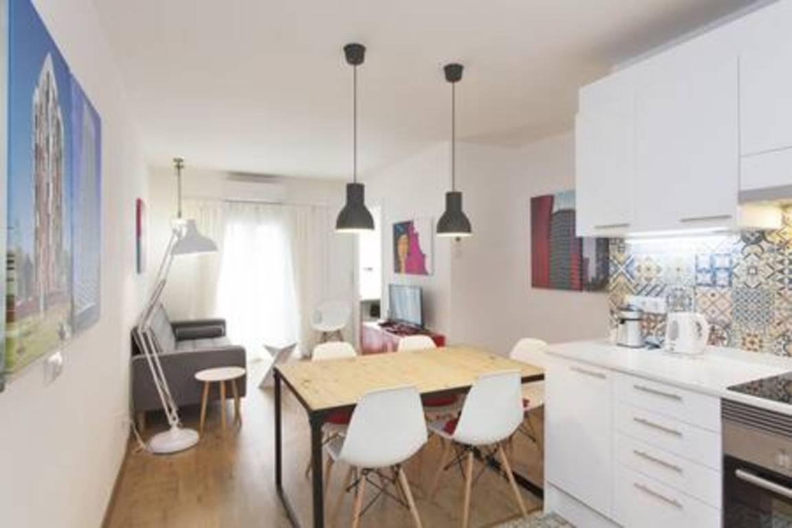 52 M² Appartamento Vacanza ∙ 2 Camere Da Letto ∙ 4 Ospiti - L'Hospitalet de Llobregat