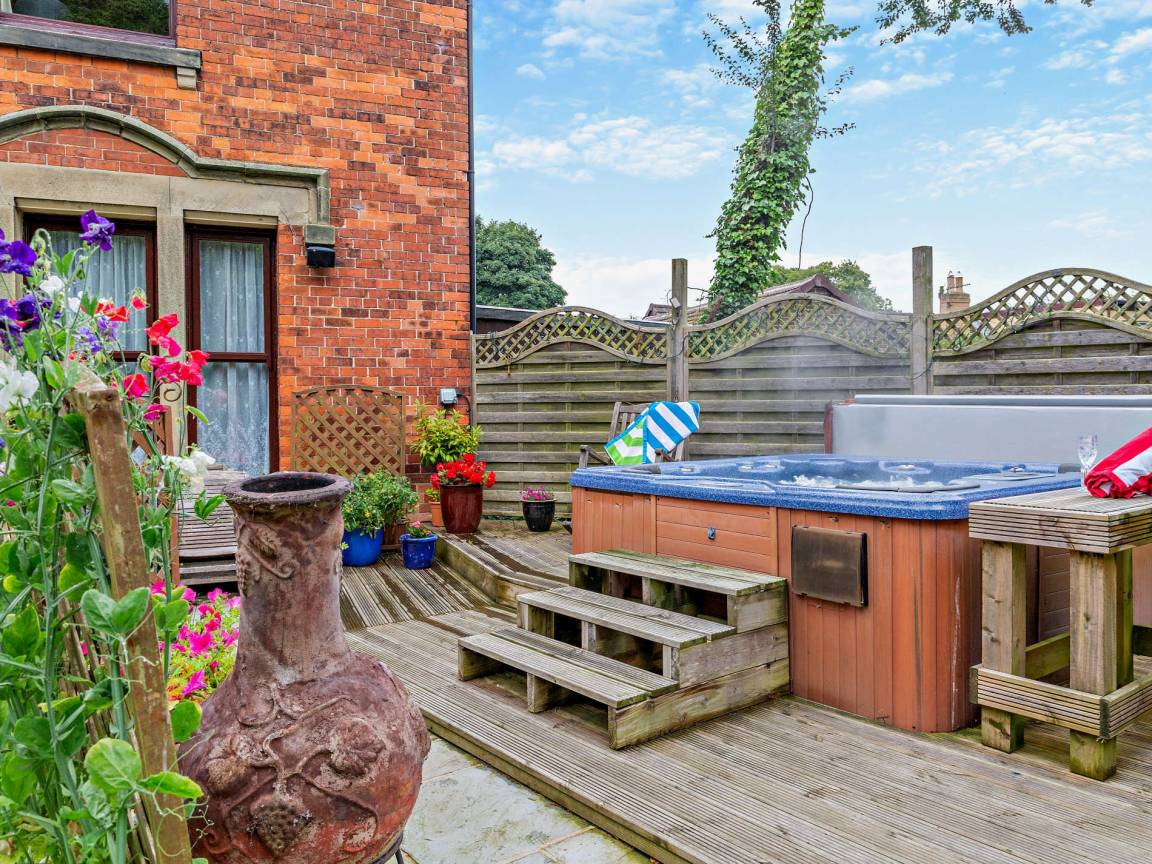 Cottage ∙ 2 Bedrooms ∙ 4 Guests - Morpeth