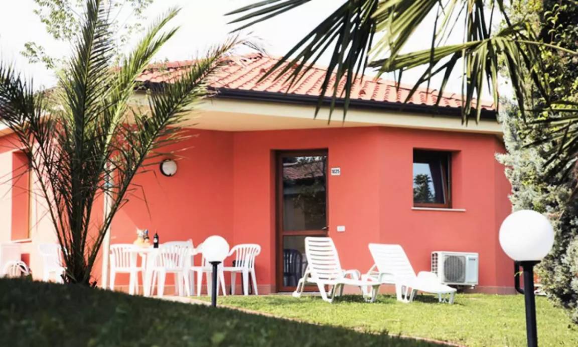 30 M² Mobilheim ∙ 2 Schlafzimmer ∙ 6 Gäste - Sirmione