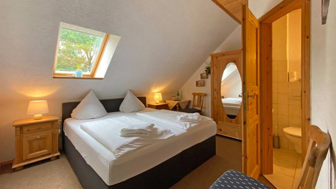 16 M² Hotel ∙ 2 Hóspedes - Hohnstein