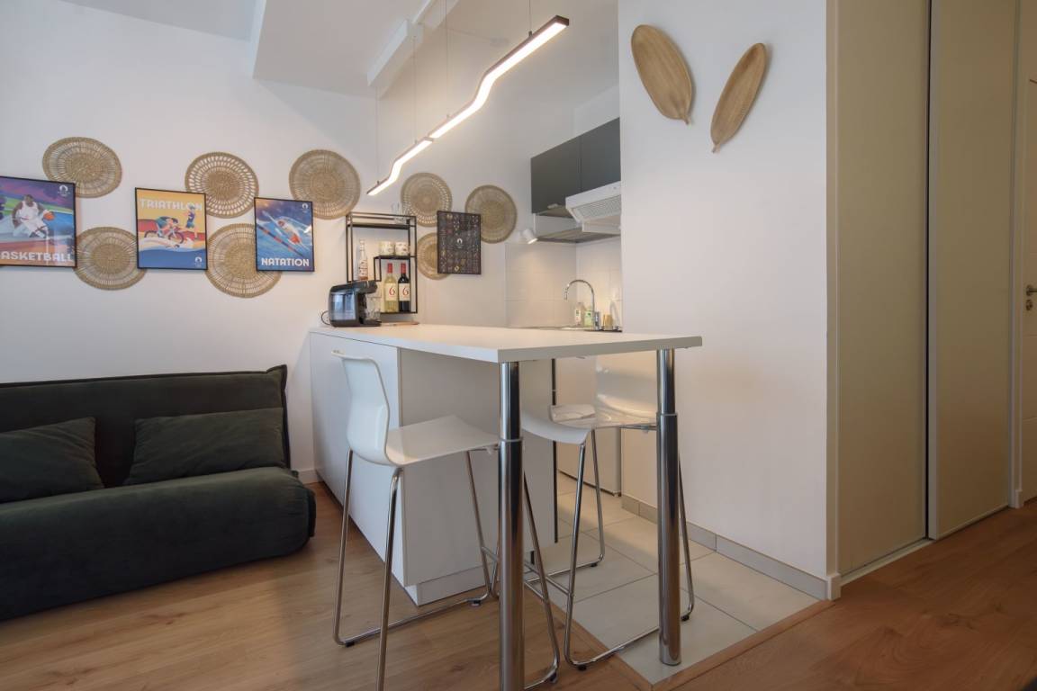 31 M² Studio ∙ 2 Personnes - Saint-Symphorien-d'Ozon