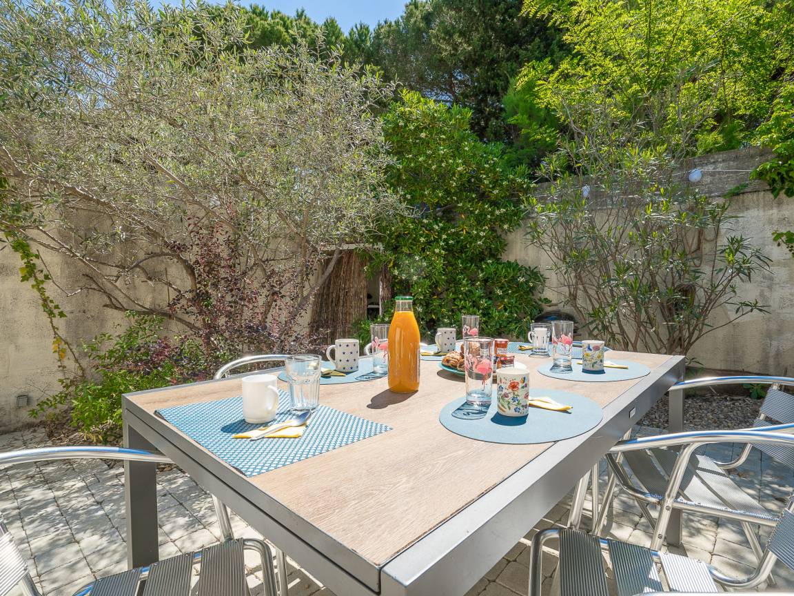 55 M² Maison De Vacances ∙ 1 Chambre ∙ 6 Personnes - Port Camargue