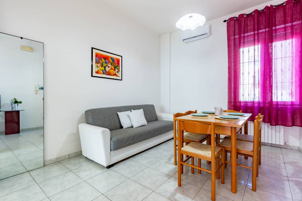 Ferienwohnung ∙ 2 Schlafzimmer ∙ 5 Gäste - San Benedetto del Tronto