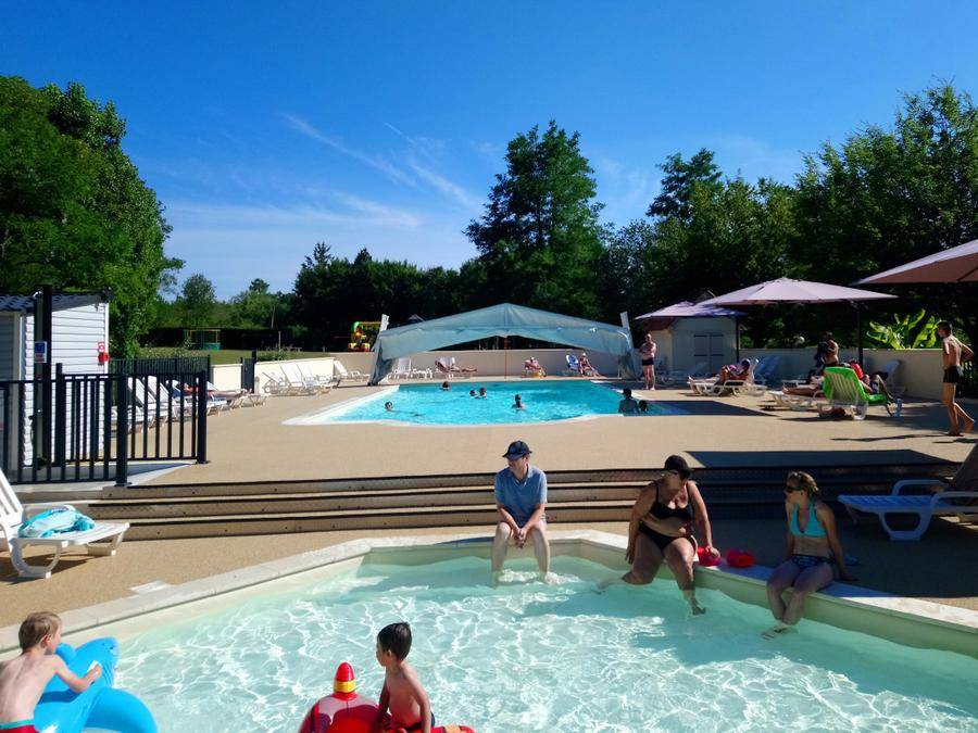 31 M² Mobil-home ∙ 2 Chambres ∙ 4 Personnes - Montignac