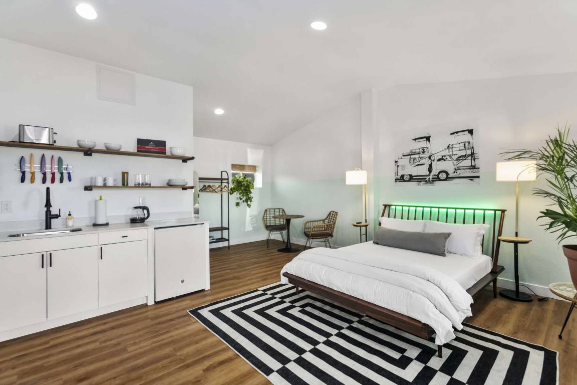 Apartment ∙ 1 Bedroom ∙ 2 Guests - Chandler Center for the Arts