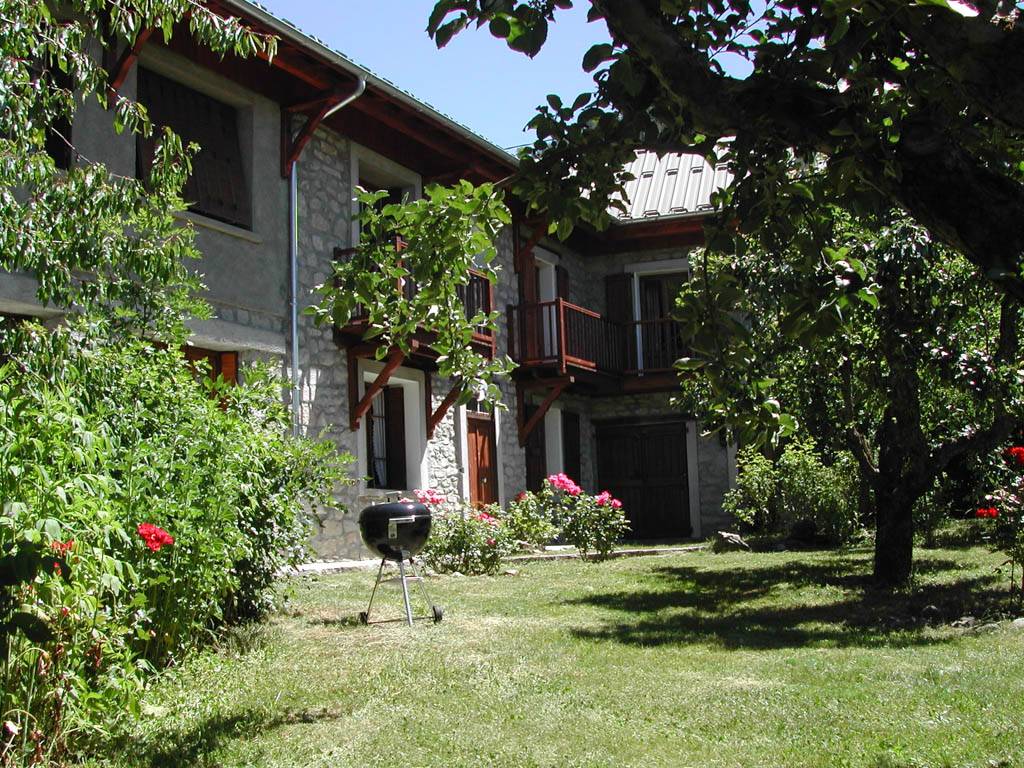 62 M² Gîte ∙ 2 Chambres ∙ 5 Personnes - Colmars