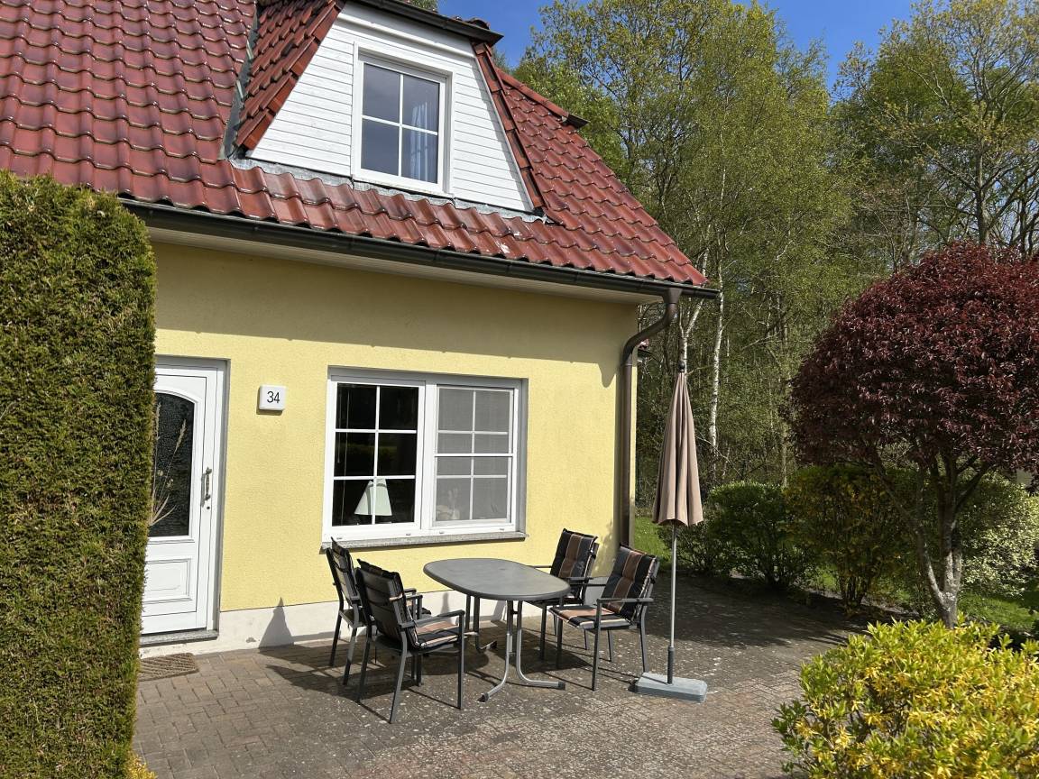 71 M² Ferienhaus ∙ 2 Schlafzimmer ∙ 4 Gäste - Zingst