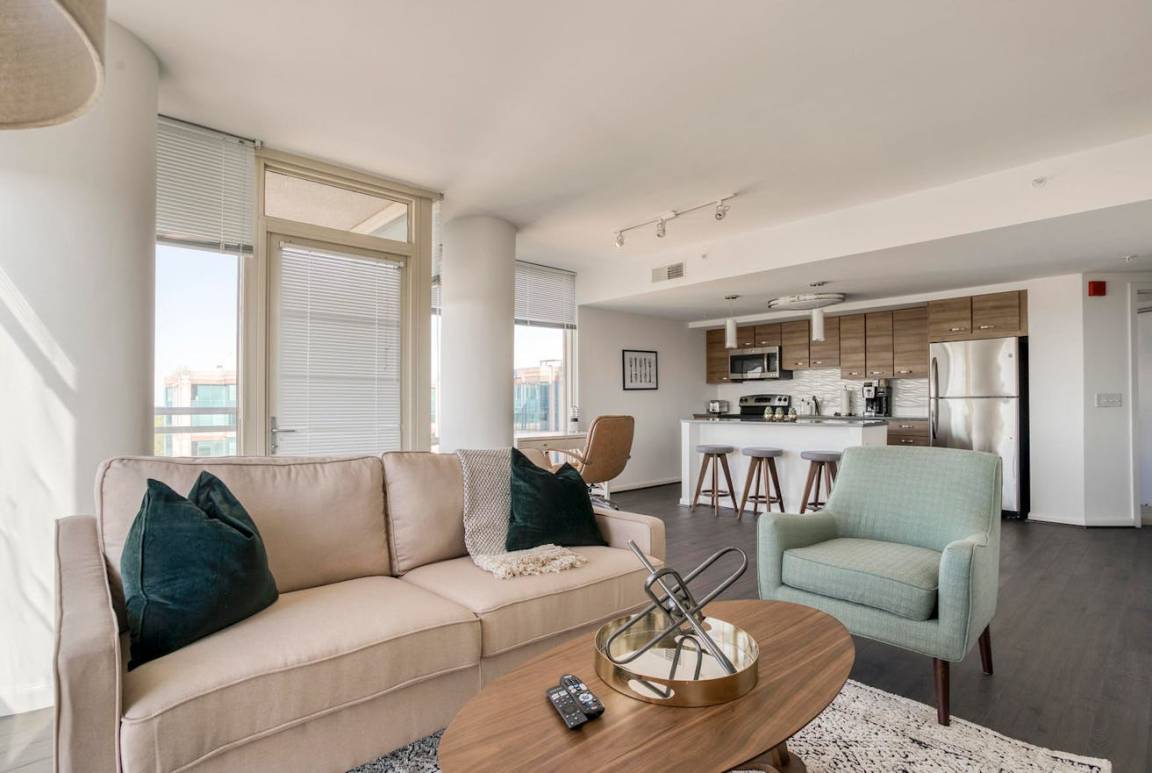 104 M² Apartment ∙ 2 Bedrooms ∙ 4 Guests - Fairfax, VA