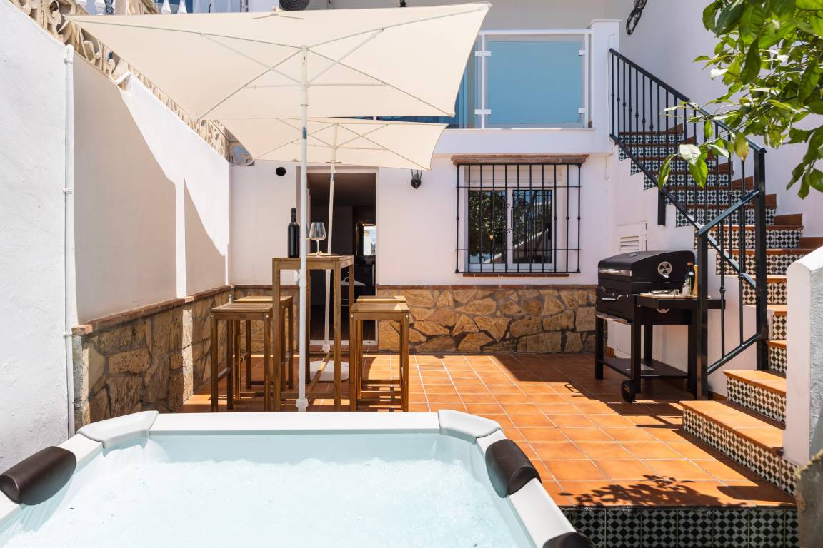 100 M² Maison De Vacances ∙ 4 Chambres ∙ 10 Personnes - Cómpeta