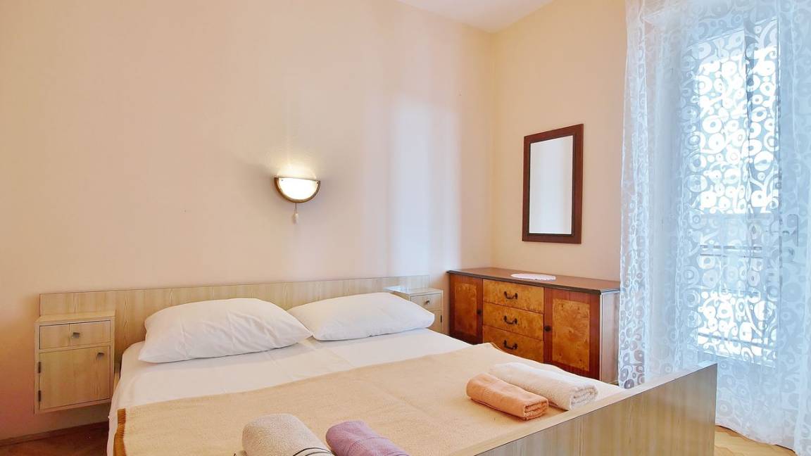 53 M² Ferienwohnung ∙ 2 Schlafzimmer ∙ 4 Gäste - Rab