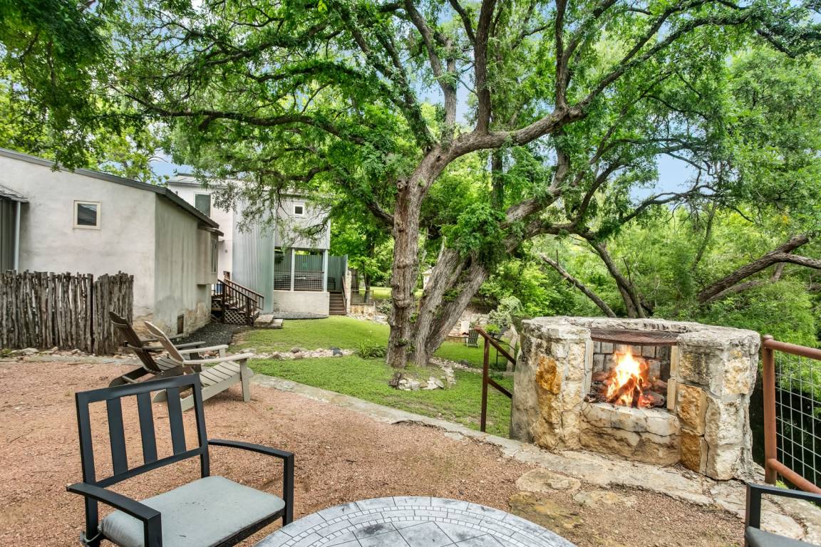 Cottage ∙ 1 Bedroom ∙ 2 Guests - Fredericksburg, TX