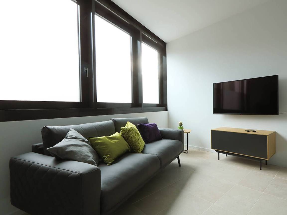 60 M² Apartment ∙ 1 Bedroom ∙ 3 Guests - Bonn