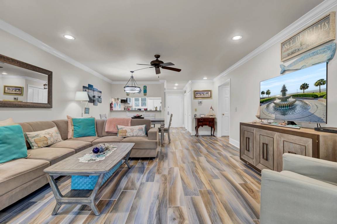 102 M² Apartment ∙ 2 Bedrooms ∙ 6 Guests - Isle of Palms, SC