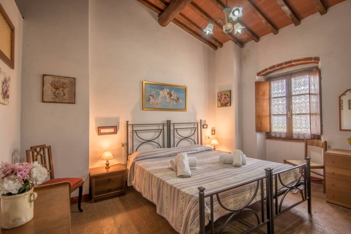 65 M² Casa Rural ∙ 1 Habitación ∙ 5 Huéspedes - Arezzo