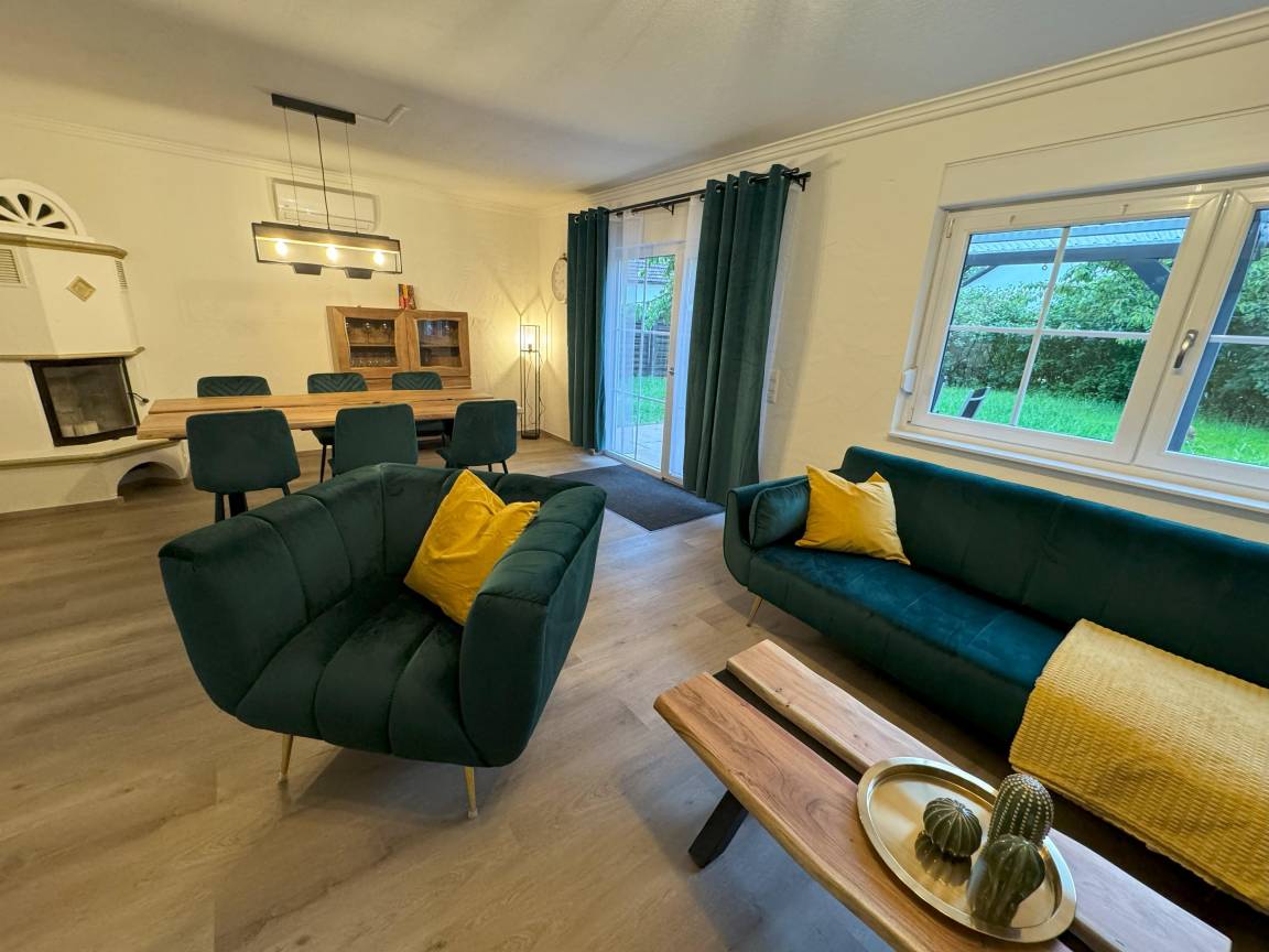 125 M² Ferienhaus ∙ 3 Schlafzimmer ∙ 6 Gäste - Pirmasens