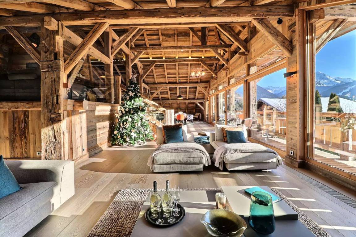 500 M² Chalet ∙ 6 Habitaciones ∙ 12 Huéspedes - Morzine