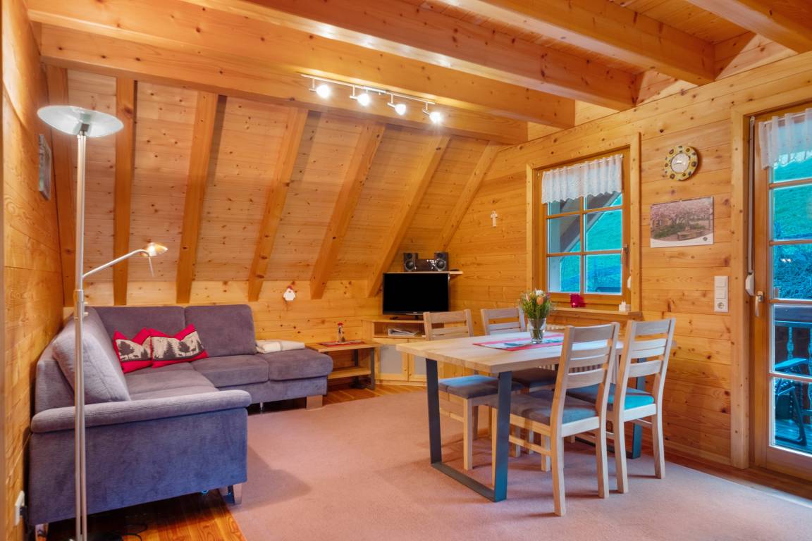 70 M² Ferienwohnung ∙ 2 Schlafzimmer ∙ 4 Gäste - Schwarzwald