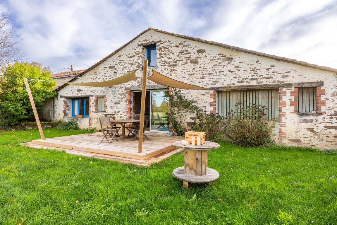 80 M² Maison De Vacances ∙ 2 Chambres ∙ 6 Personnes - La Roche-sur-Yon