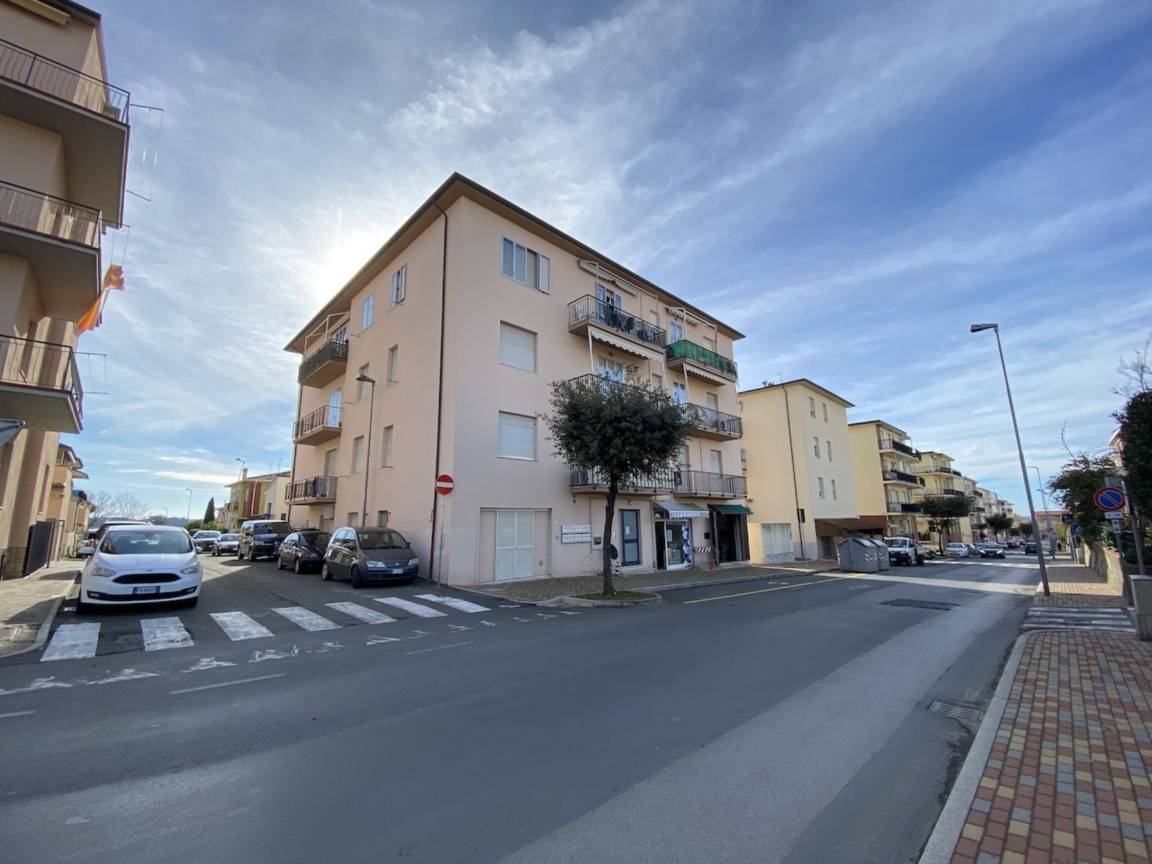 40 M² Apartamento ∙ 1 Habitación ∙ 5 Huéspedes - San Vincenzo