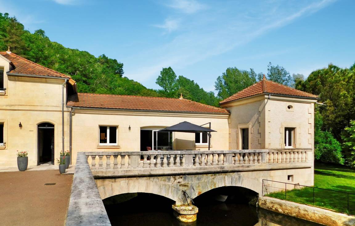 180 M² Maison De Vacances ∙ 5 Chambres ∙ 8 Personnes - Brantôme en Périgord