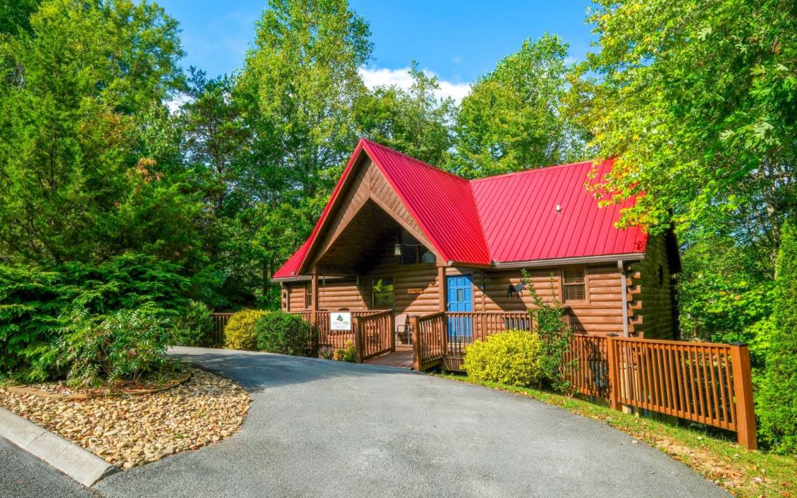186 M² Cabin ∙ 4 Bedrooms ∙ 10 Guests - Pigeon Forge, TN