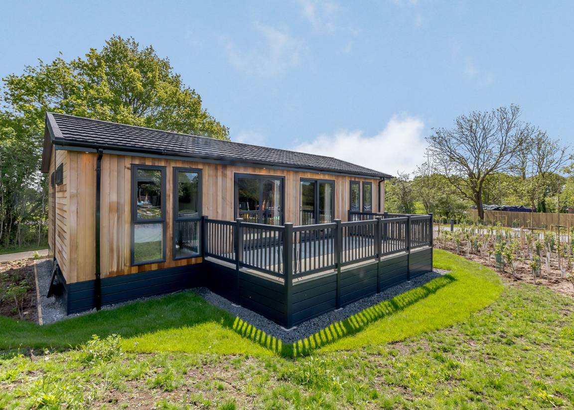Chalet ∙ 2 Bedrooms ∙ 4 Guests - Worcestershire