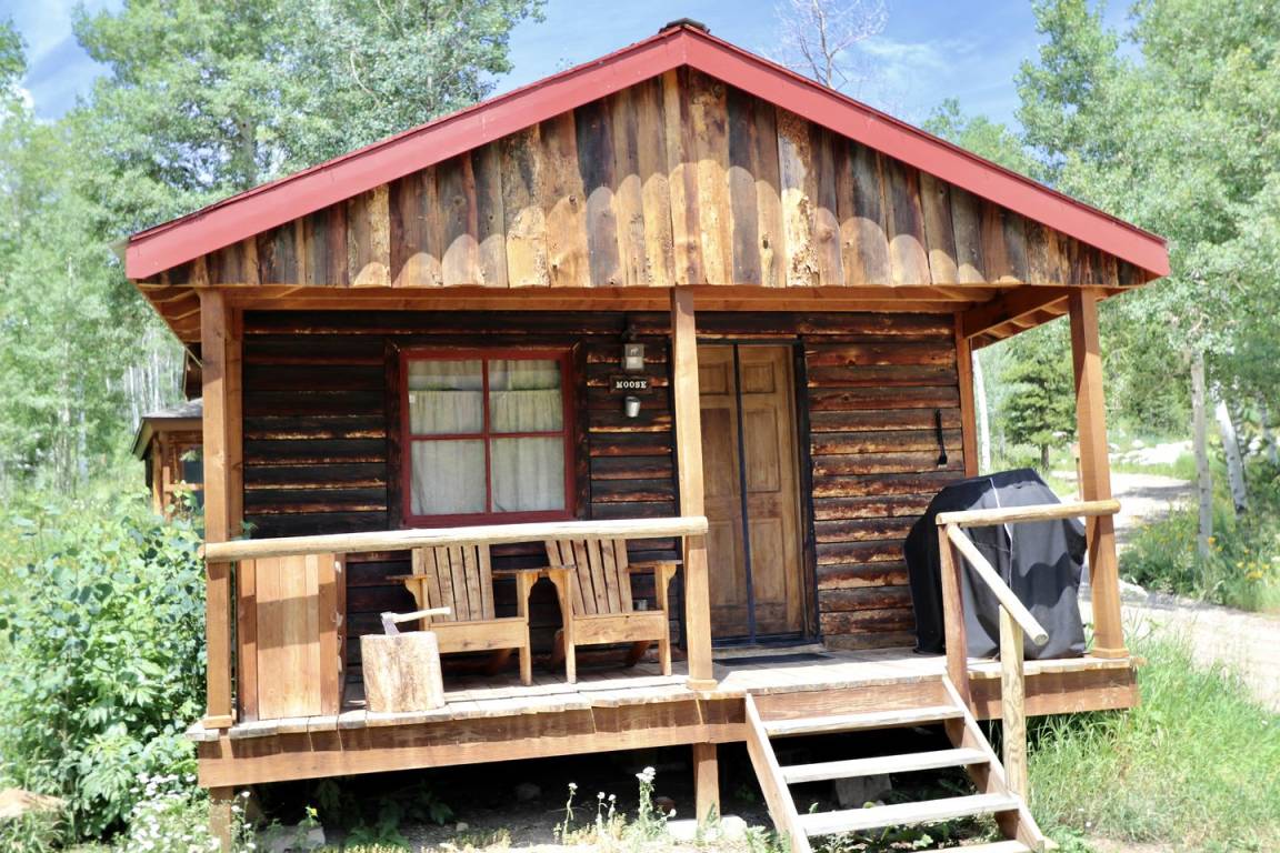 House ∙ 1 Bedroom ∙ 5 Guests - Steamboat Lake State Park, Clark