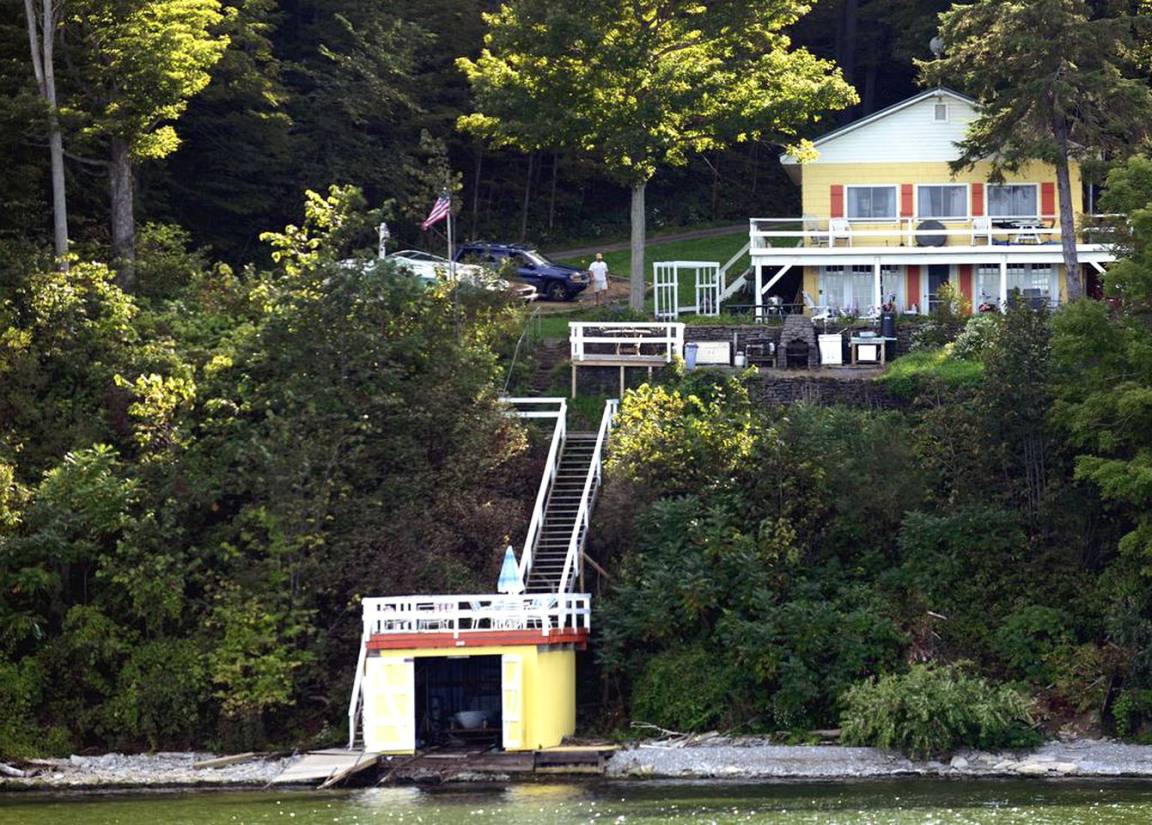 Lodge ∙ 1 Bedroom ∙ 2 Guests - State of New York