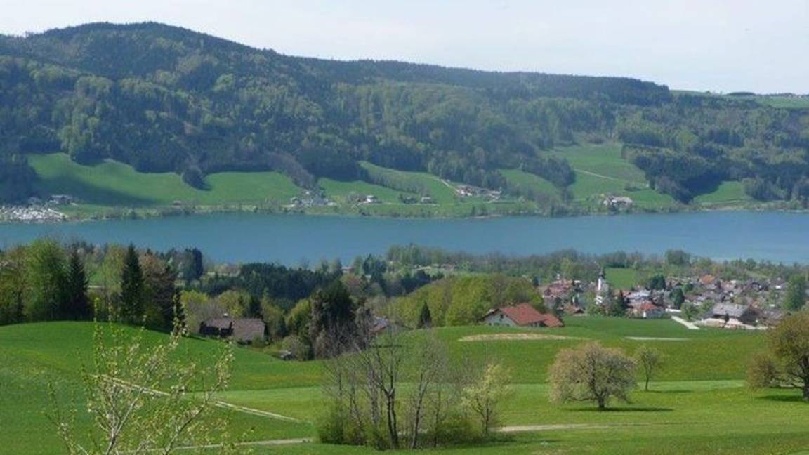 60 M² Ferienwohnung ∙ 2 Schlafzimmer ∙ 5 Gäste - Mondsee