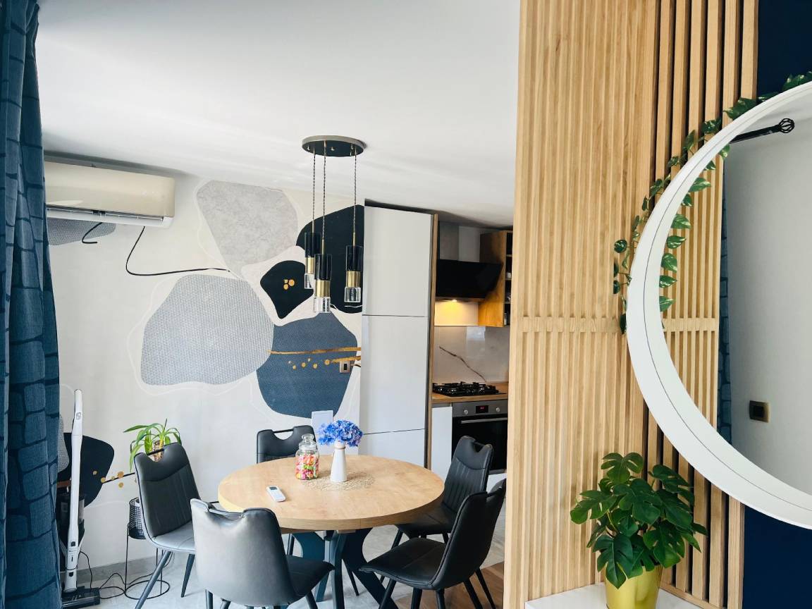 70 M² House ∙ 2 Bedrooms ∙ 4 Guests - Zagreb