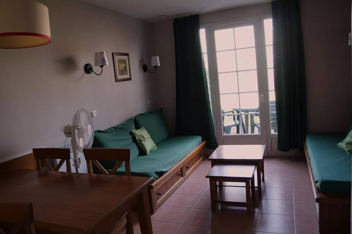 30 M² Appartement ∙ 1 Chambre ∙ 5 Personnes - Biron
