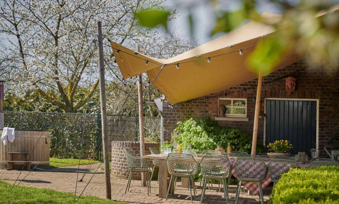 294 M² Ferienhaus ∙ 9 Schlafzimmer ∙ 20 Gäste - Venlo