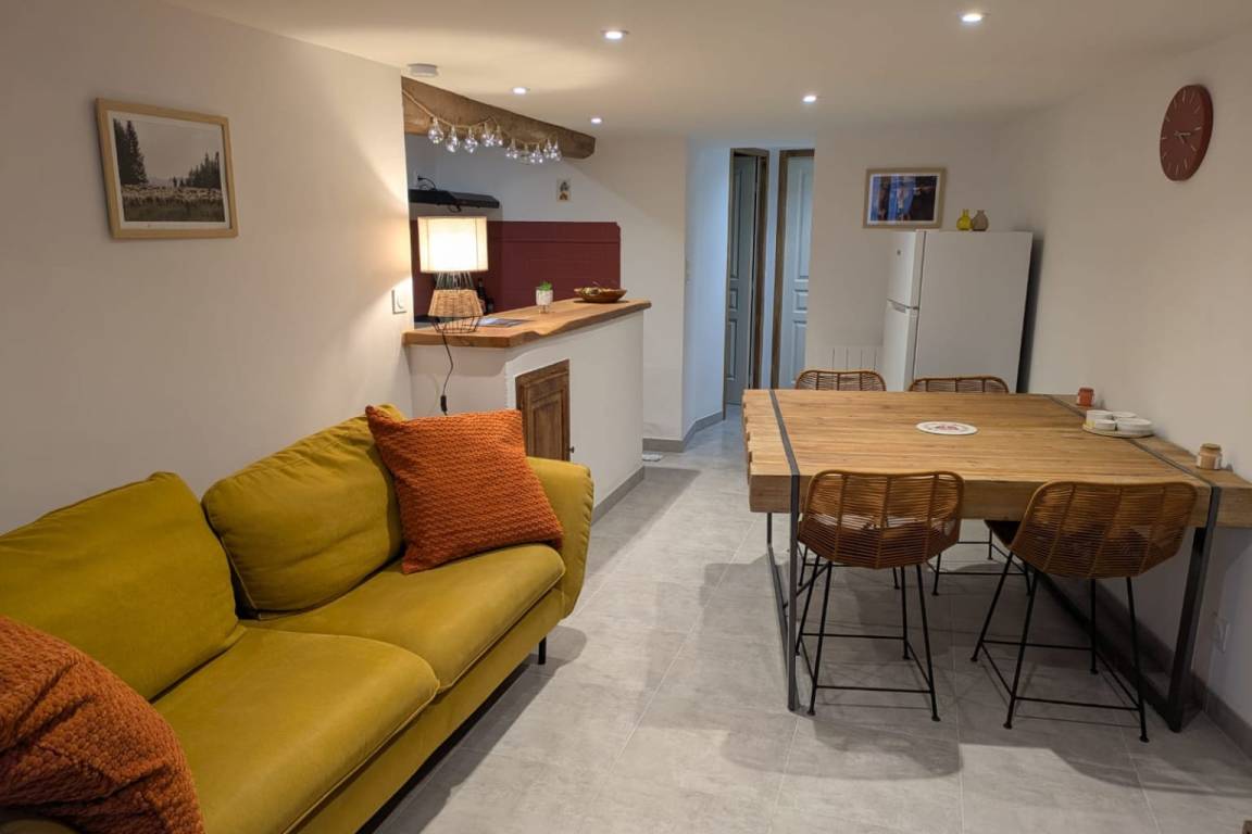 40 M² Apartment ∙ 1 Bedroom ∙ 2 Guests - Florac