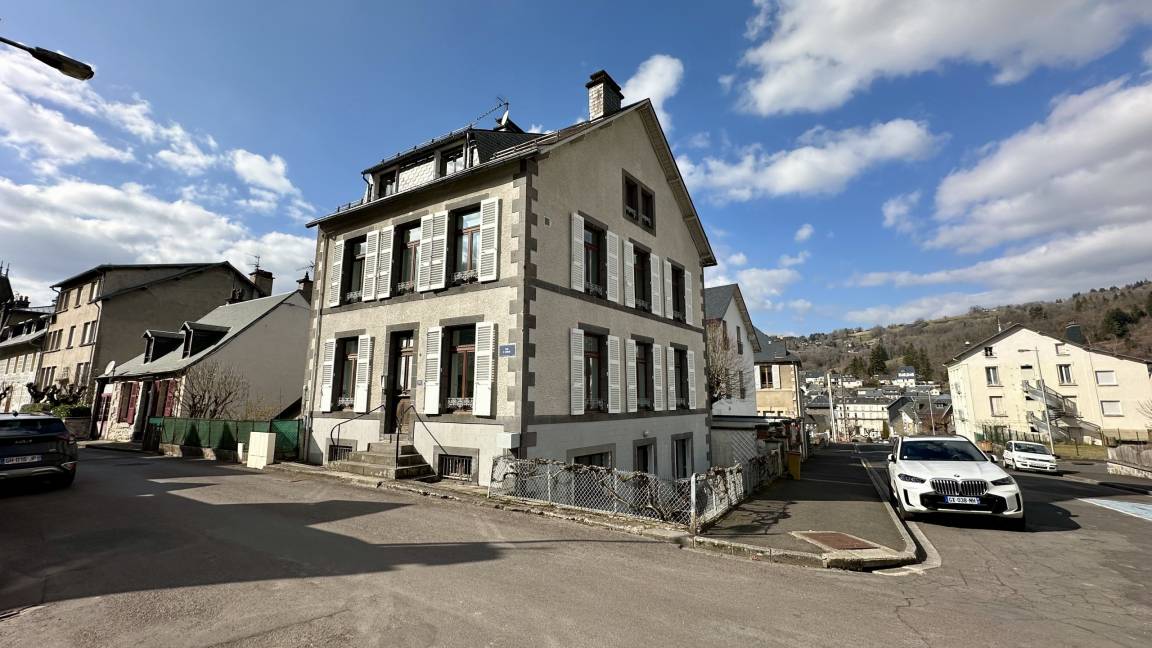 59 M² Appartement ∙ 3 Chambres ∙ 6 Personnes - La Bourboule
