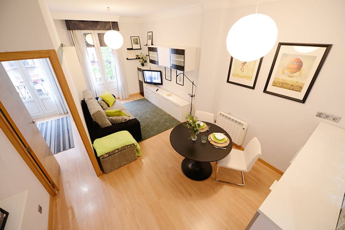 60 M² Apartment ∙ 1 Bedroom ∙ 2 Guests - Bilbao
