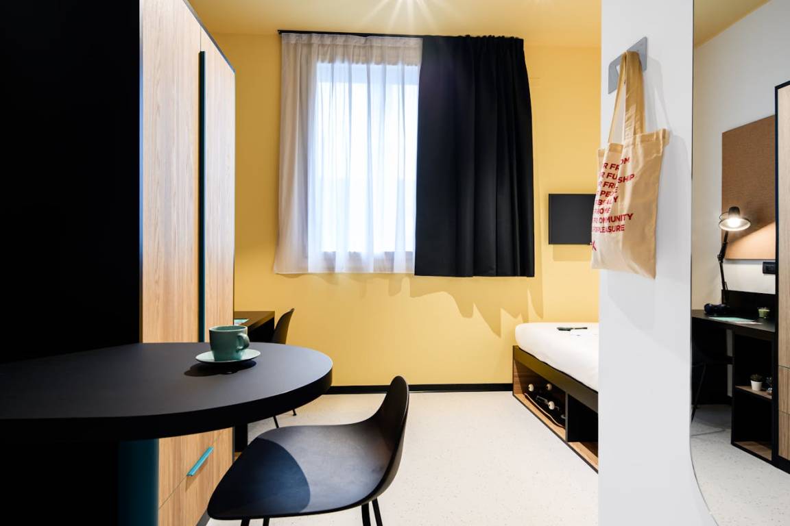 17 M² Appartamento Vacanza ∙ 1 Ospite - Sassuolo