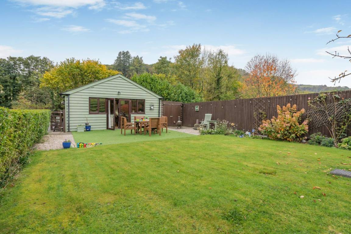 Lodge ∙ 2 Bedrooms ∙ 3 Guests - Brecon