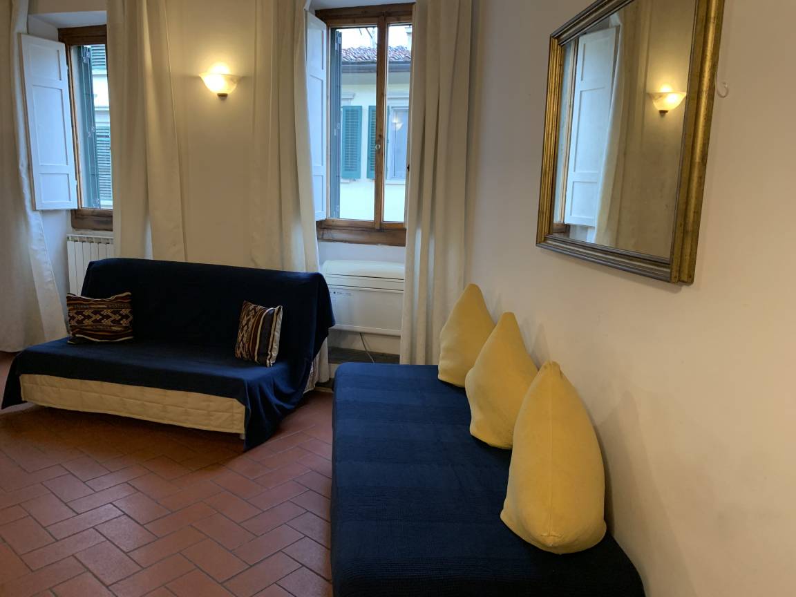 90 M² Appartamento Vacanza ∙ 2 Camere Da Letto ∙ 6 Ospiti - Firenze